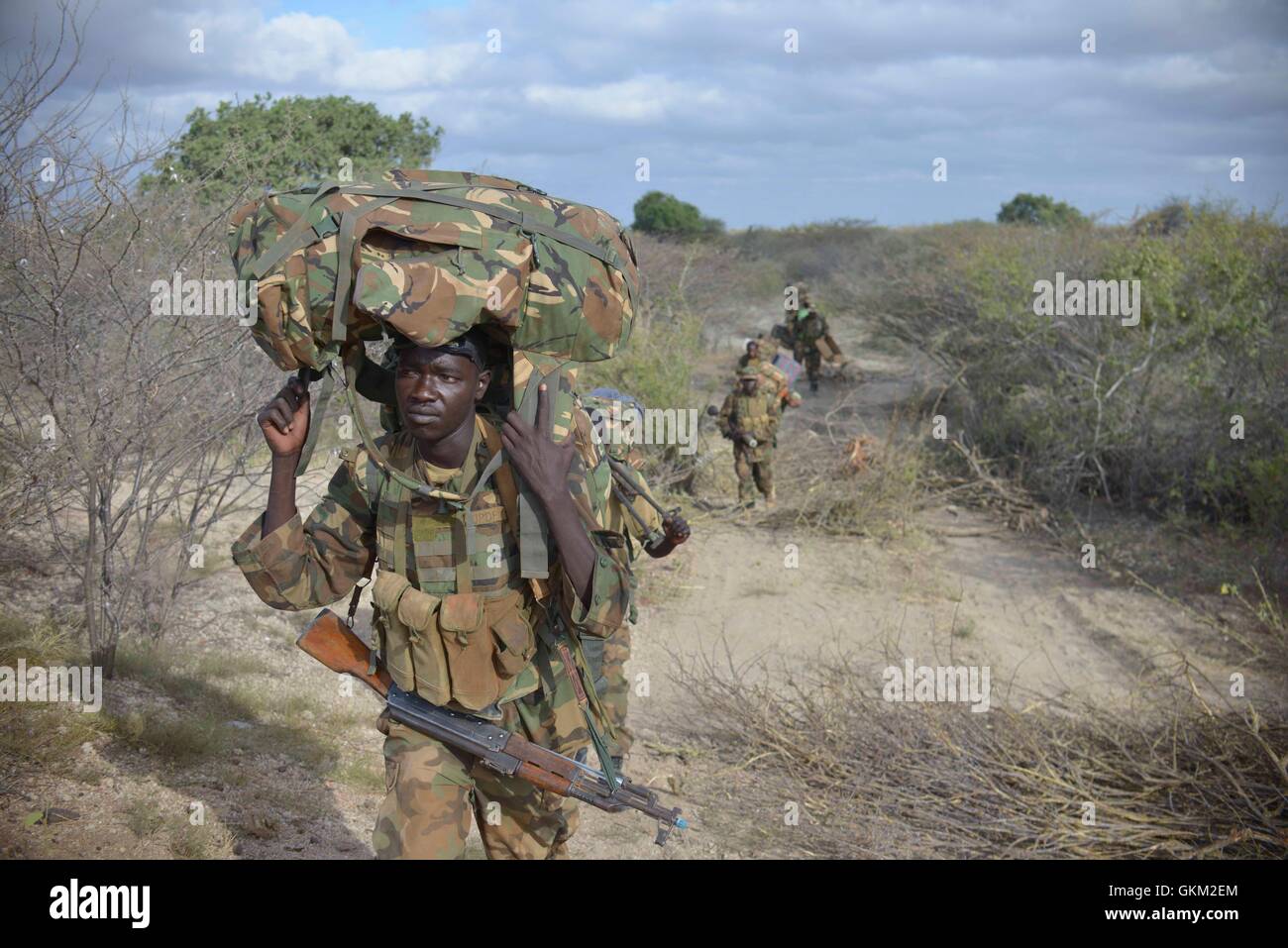 Somali national army sna soldiers hi-res stock photography and images ...
