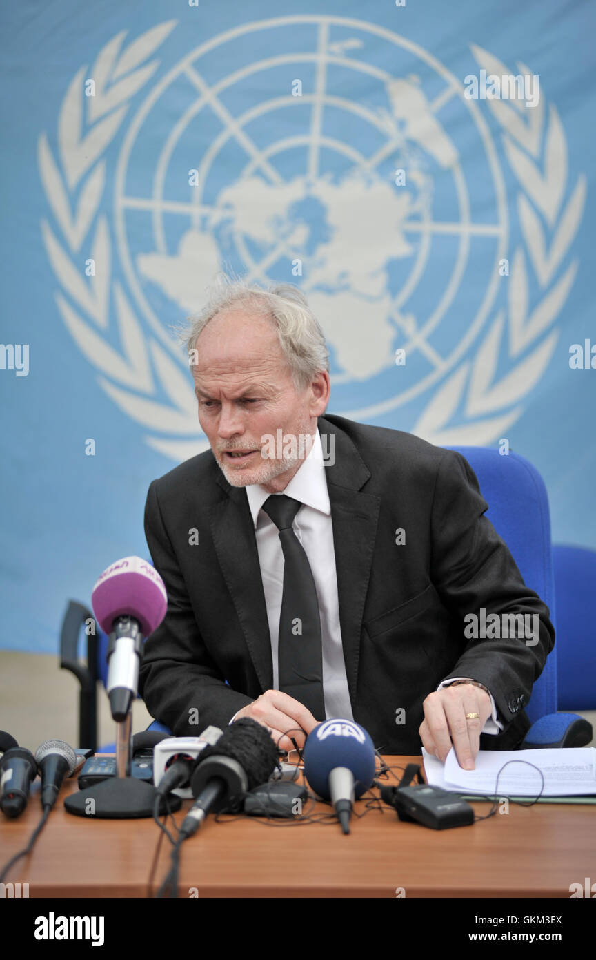Following the terrorist attack hi-res stock photography and images - Alamy