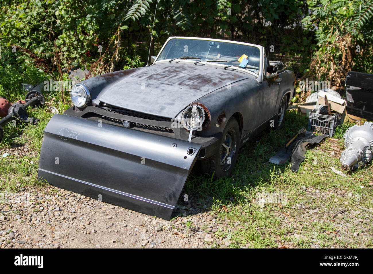 old MG Midget car Stock Photo - Alamy