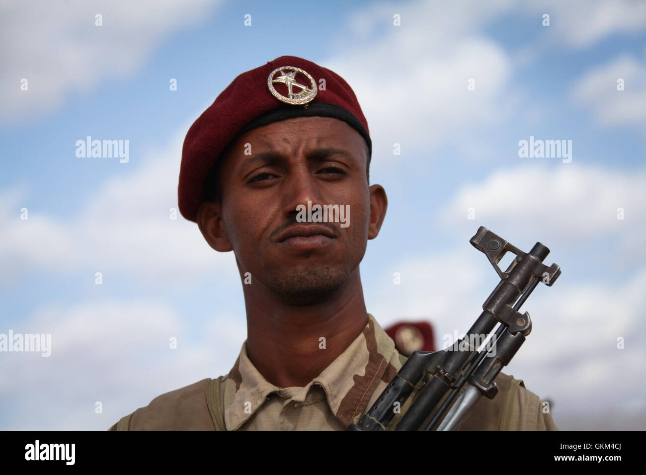Somali soldier hi-res stock photography and images - Alamy