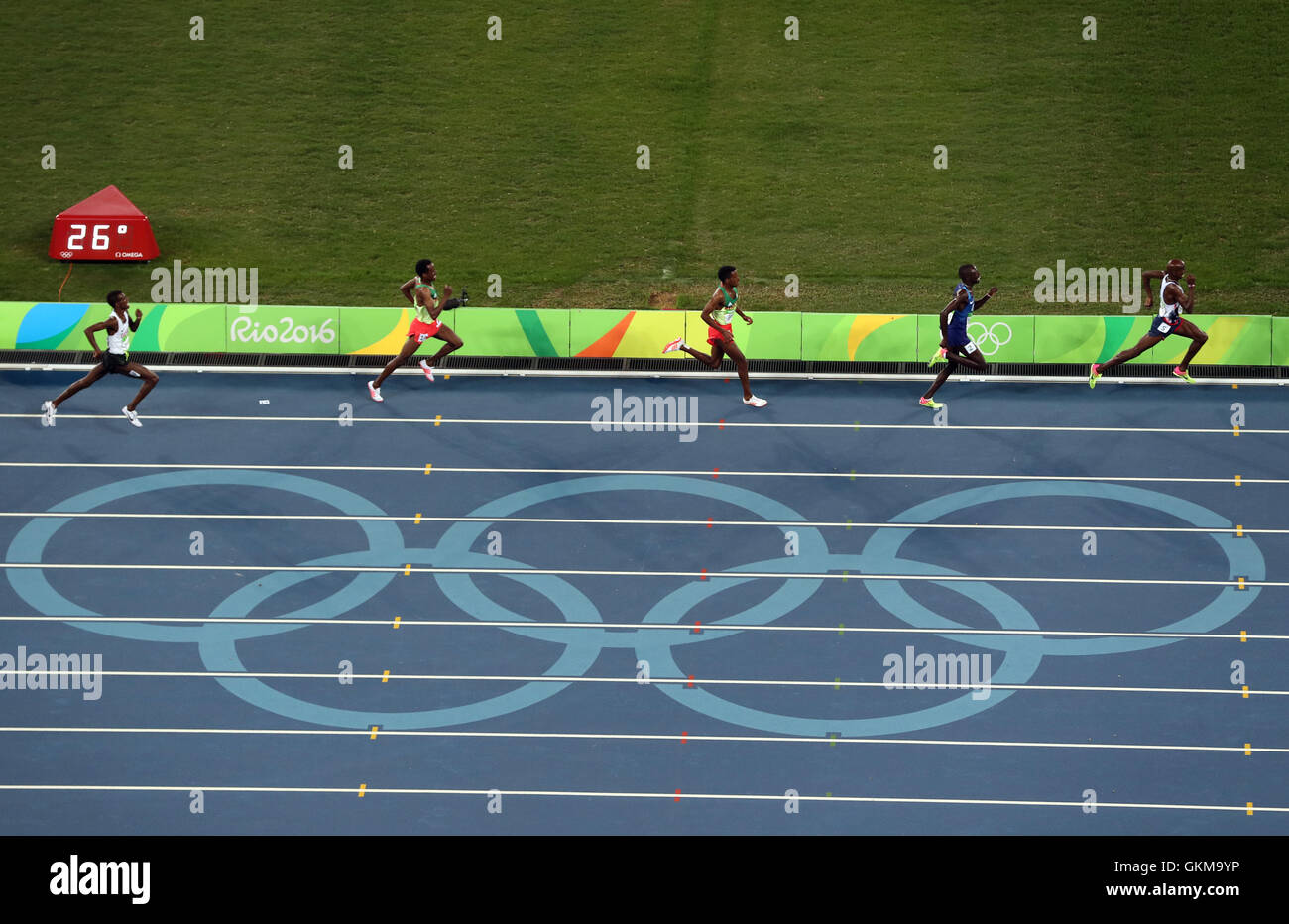 Great Britain's Mo Farah wins the Men's 5000m final at the Olympic ...