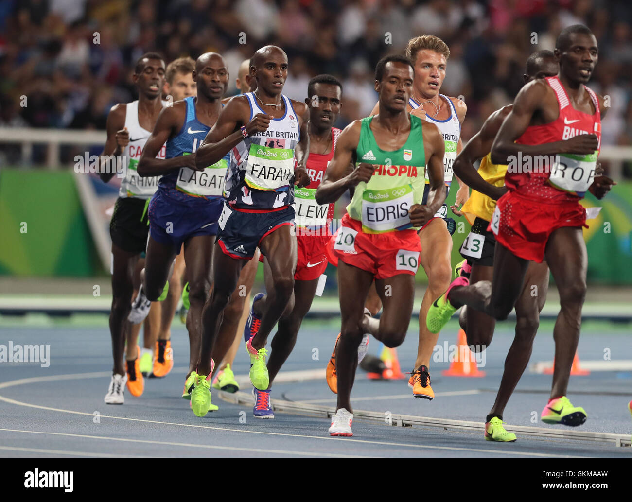 Great Britain's Mo Farah during the Men's 5000m Final at the Olympic ...