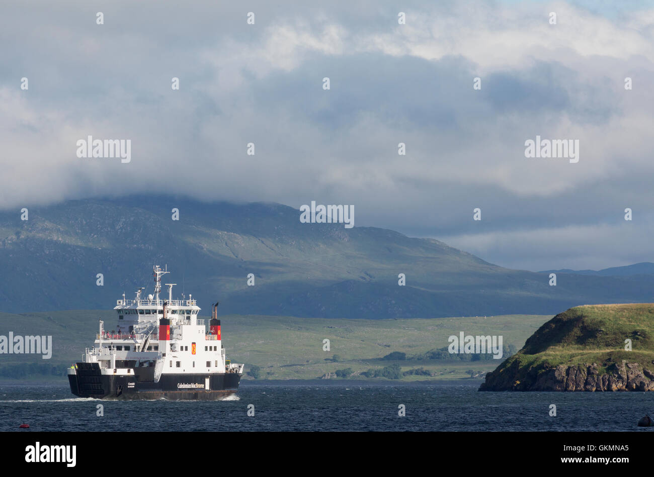Barra scotland calmac ferry hi-res stock photography and images - Alamy