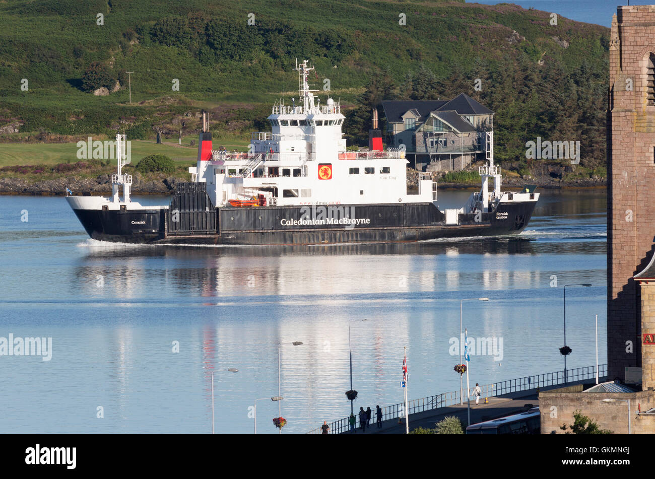 Oban tiree ferry hi-res stock photography and images - Alamy
