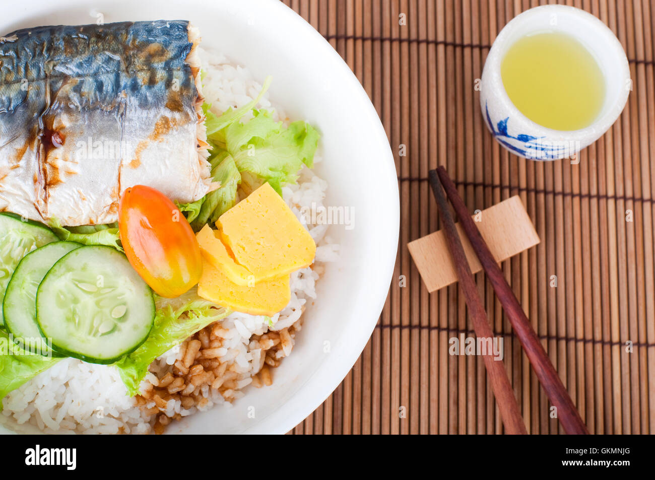 Wood bento hi-res stock photography and images - Alamy