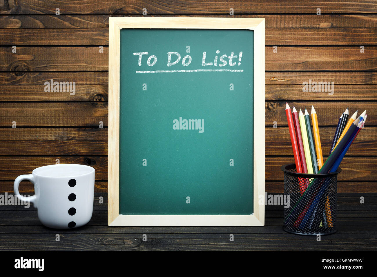 To do list text on school board and group of pencils Stock Photo - Alamy