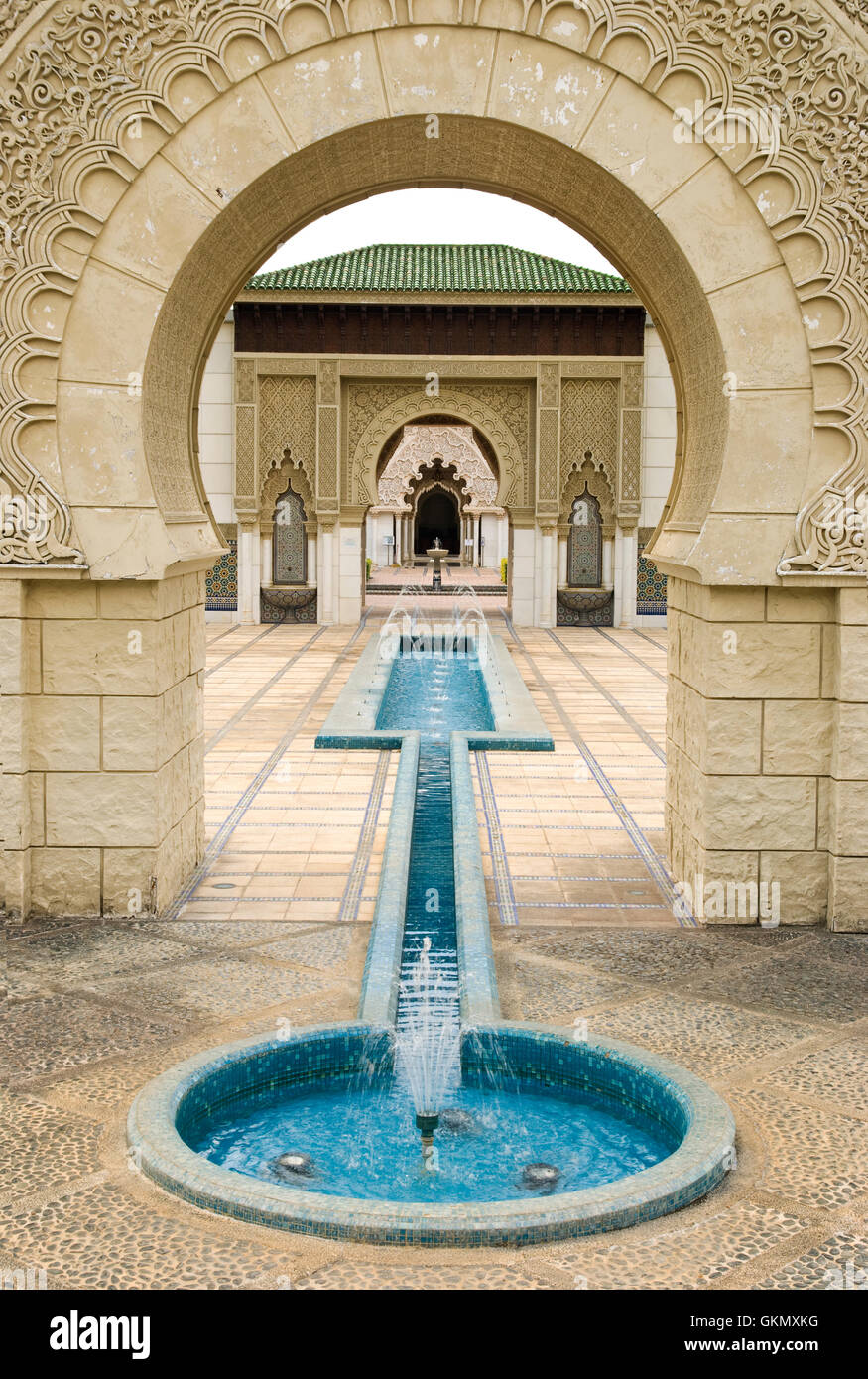 Classical arabic hi-res stock photography and images - Alamy