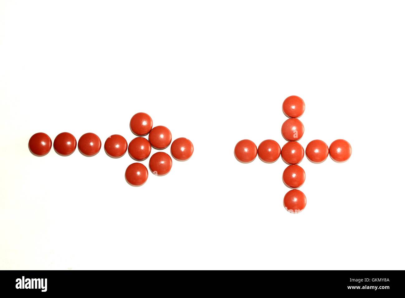 Red cross treatment hi-res stock photography and images - Alamy