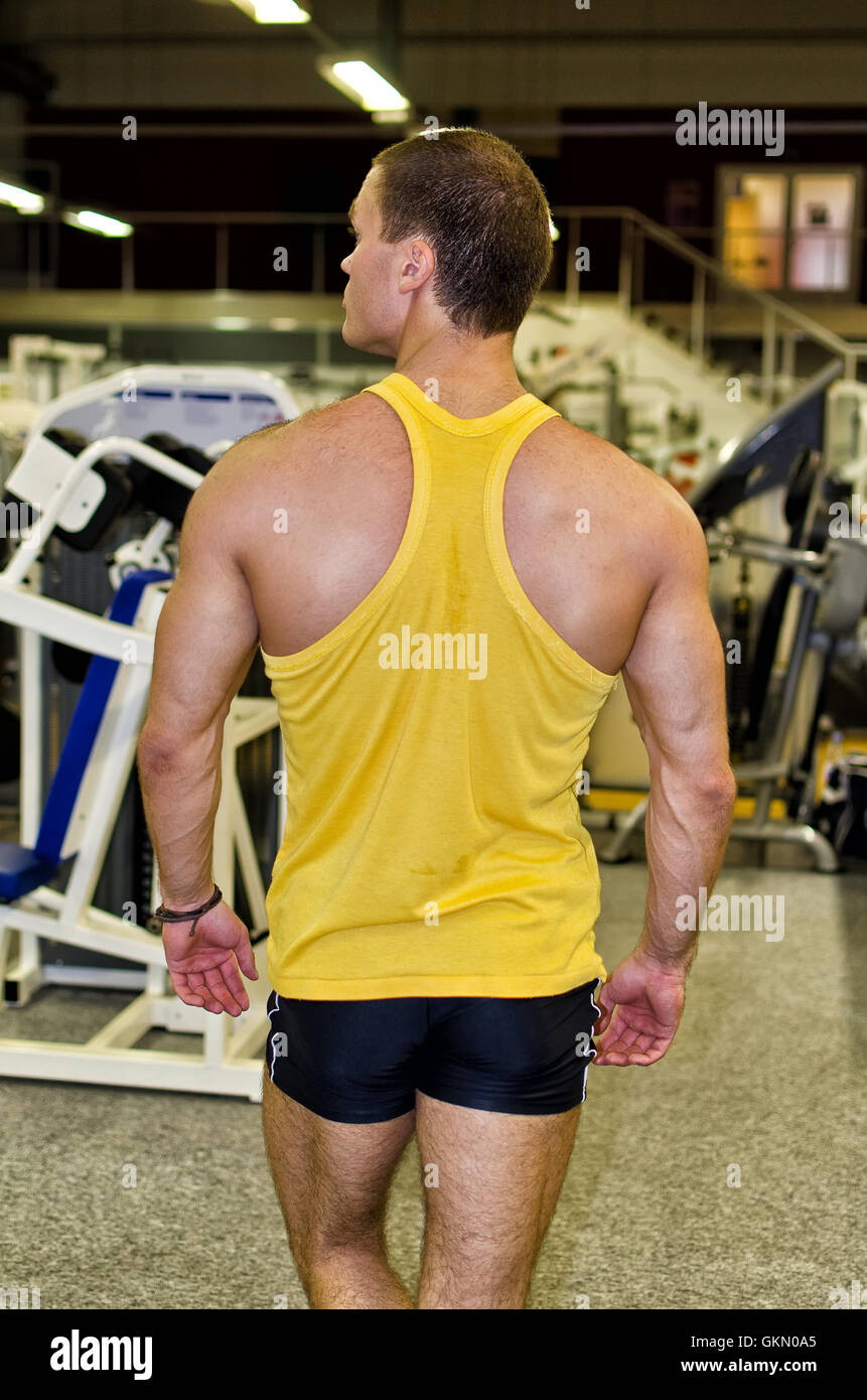Male bodybuilder in gym hi-res stock photography and images - Alamy