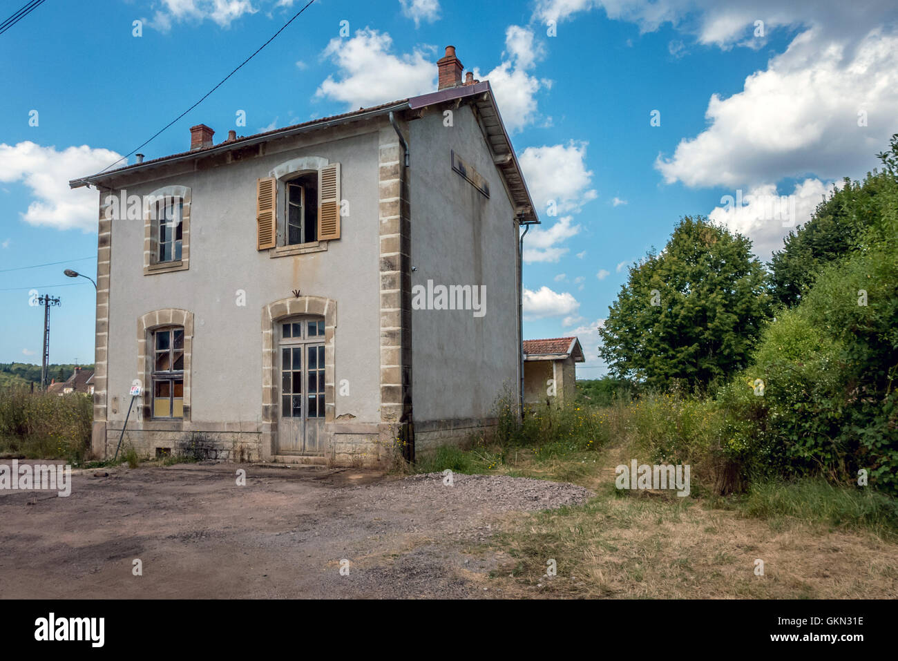 Burgundy train hi-res stock photography and images - Alamy