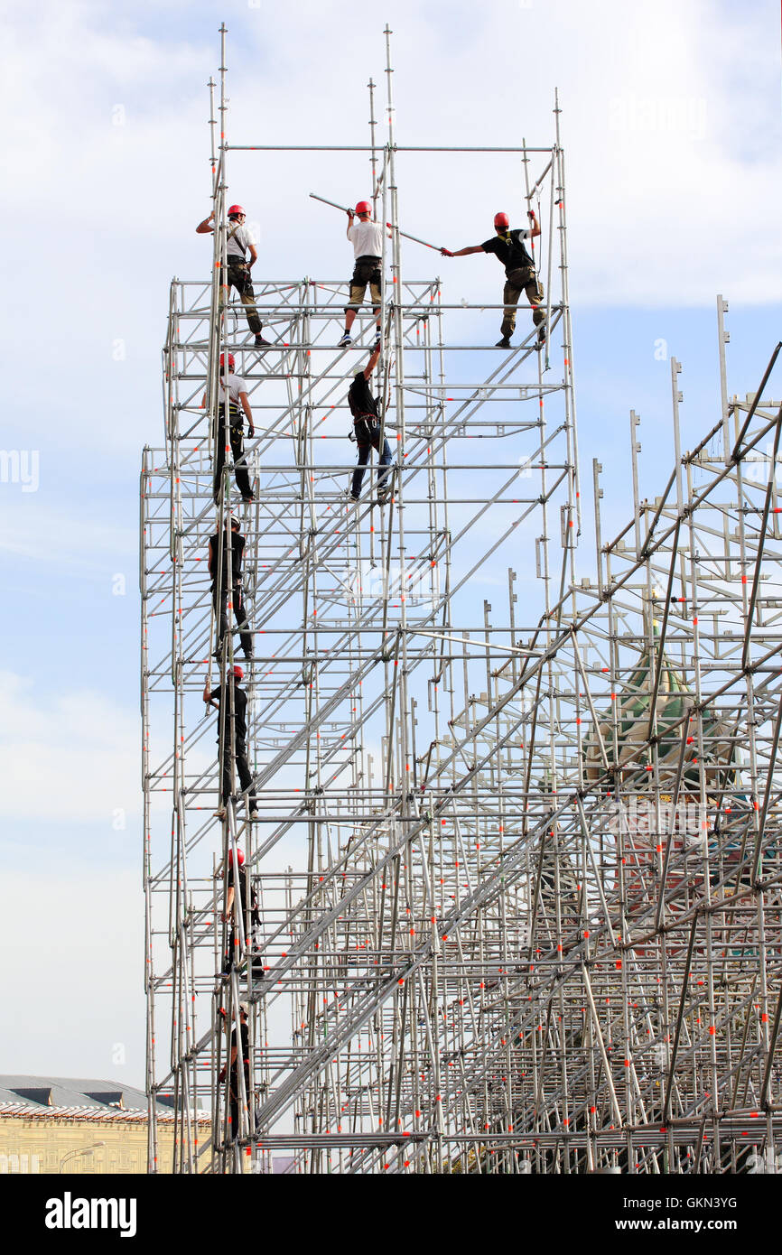 build high-rise metal structures Stock Photo - Alamy