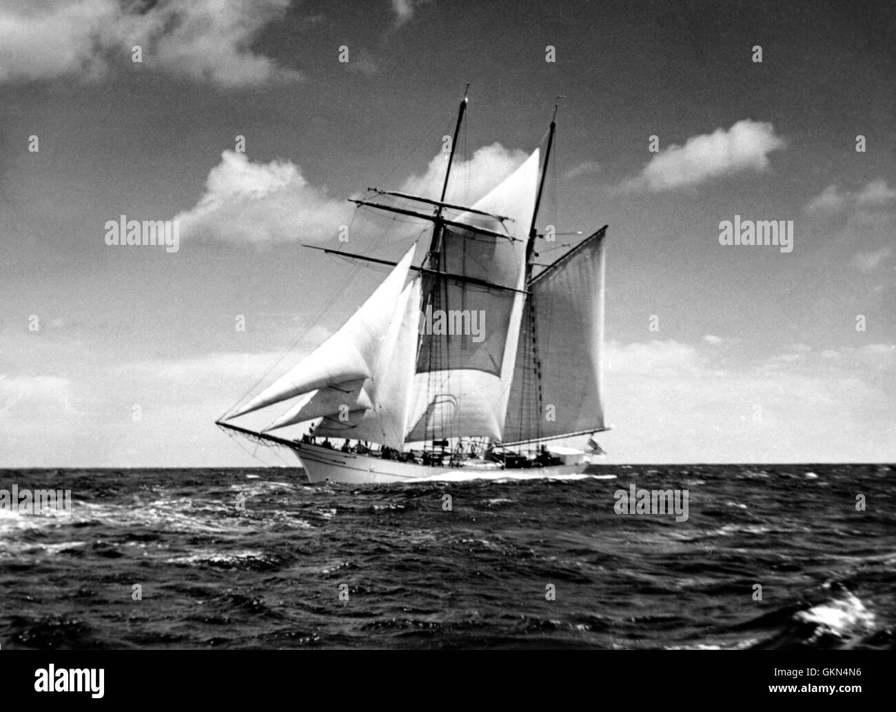 1950s yacht hi-res stock photography and images - Alamy