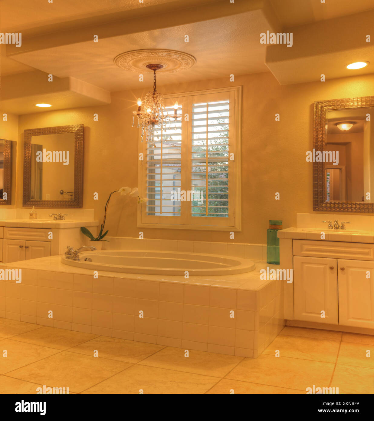 Recessed molding hi-res stock photography and images - Alamy
