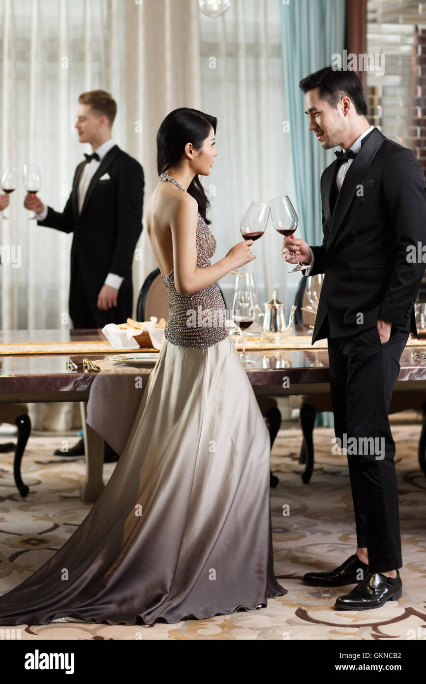 Luxury couple dining full hi-res stock photography and images - Alamy