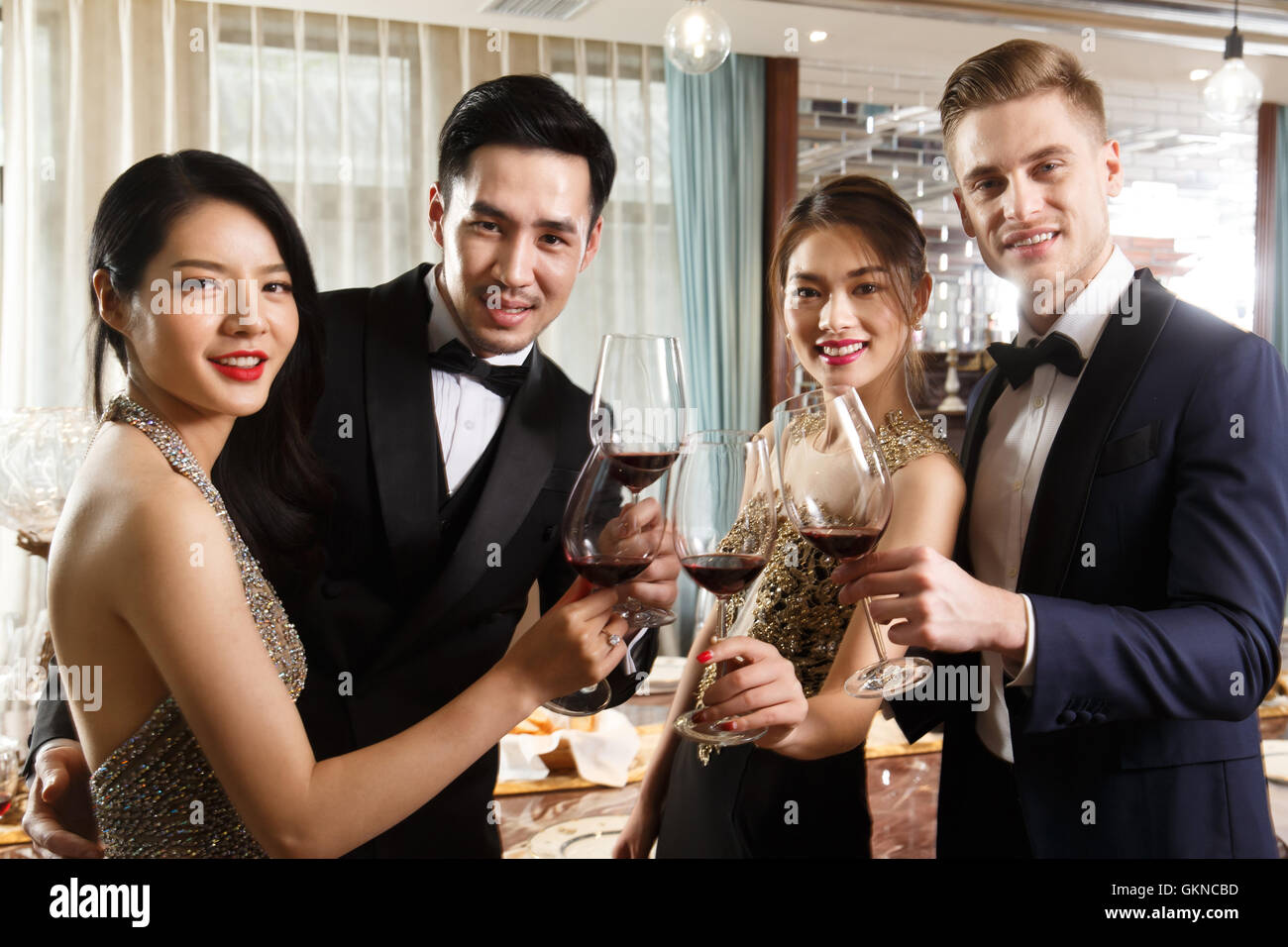 Upper class family gathering hi-res stock photography and images - Alamy