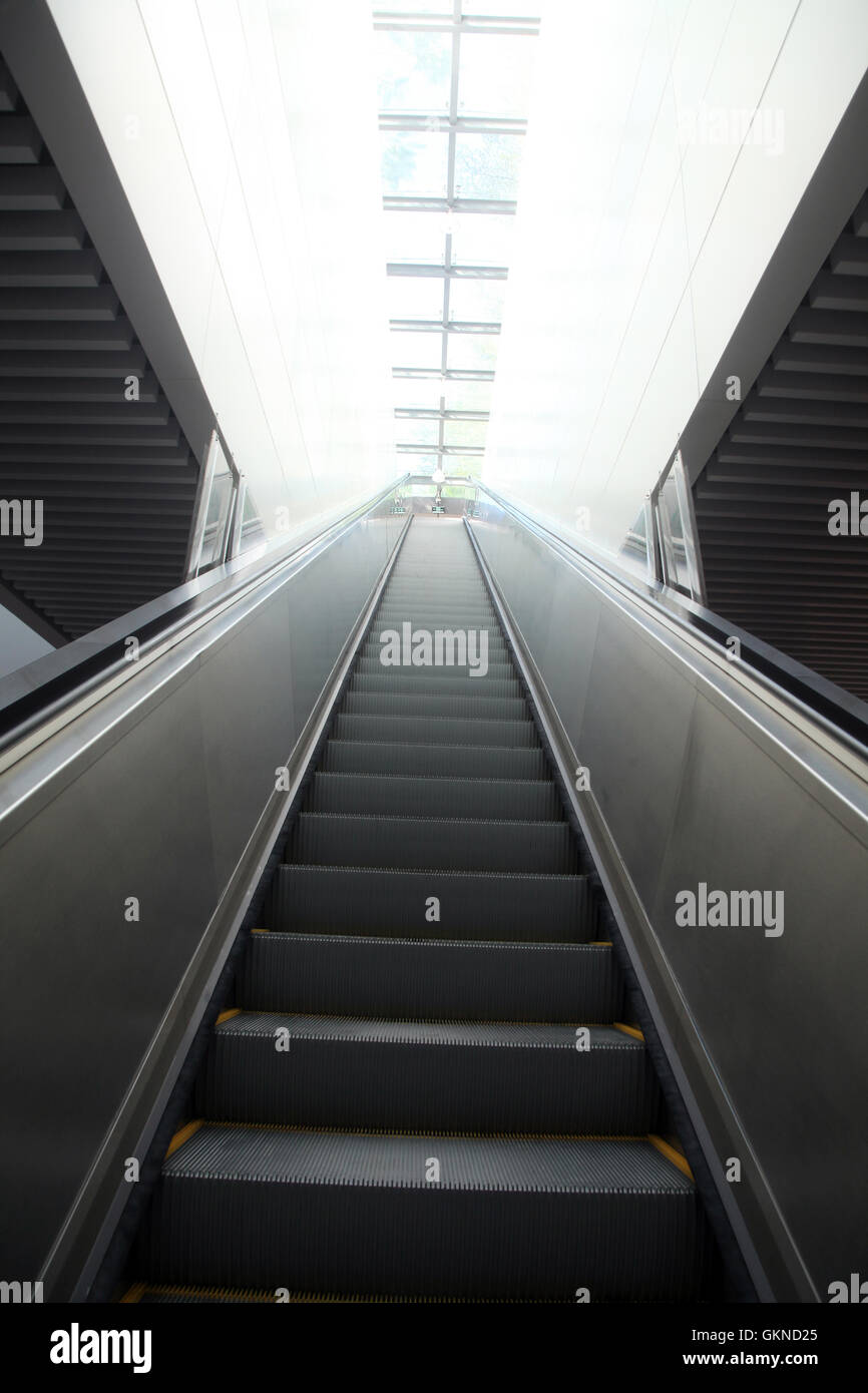 Elevator steps hi-res stock photography and images - Alamy