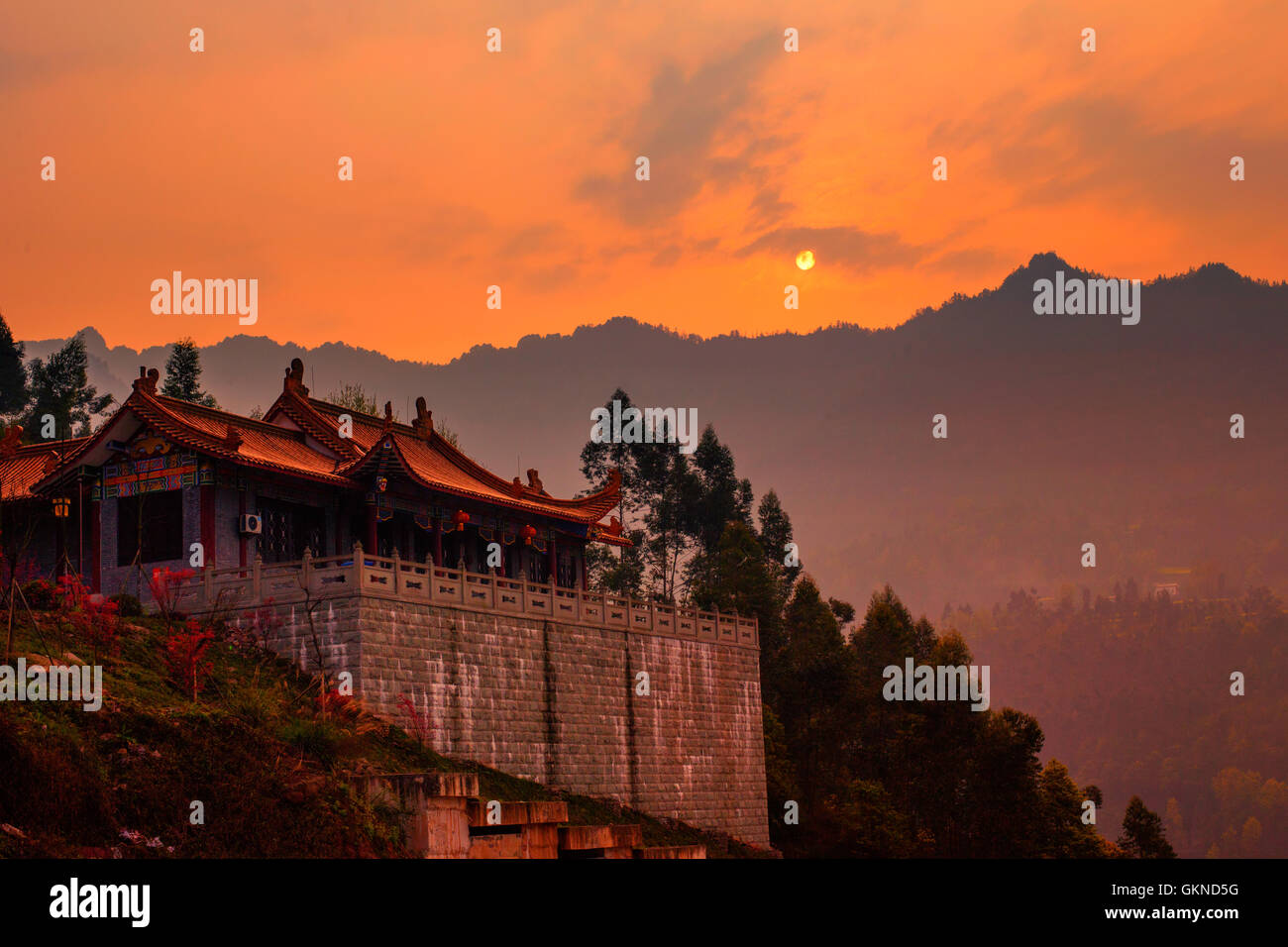 Jiangjin West Shaolin Temple, Chongqing, China Stock Photo - Alamy