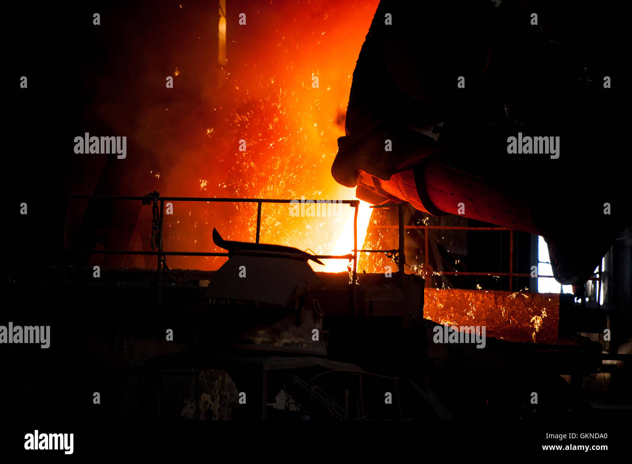 Steel production china hi-res stock photography and images - Alamy