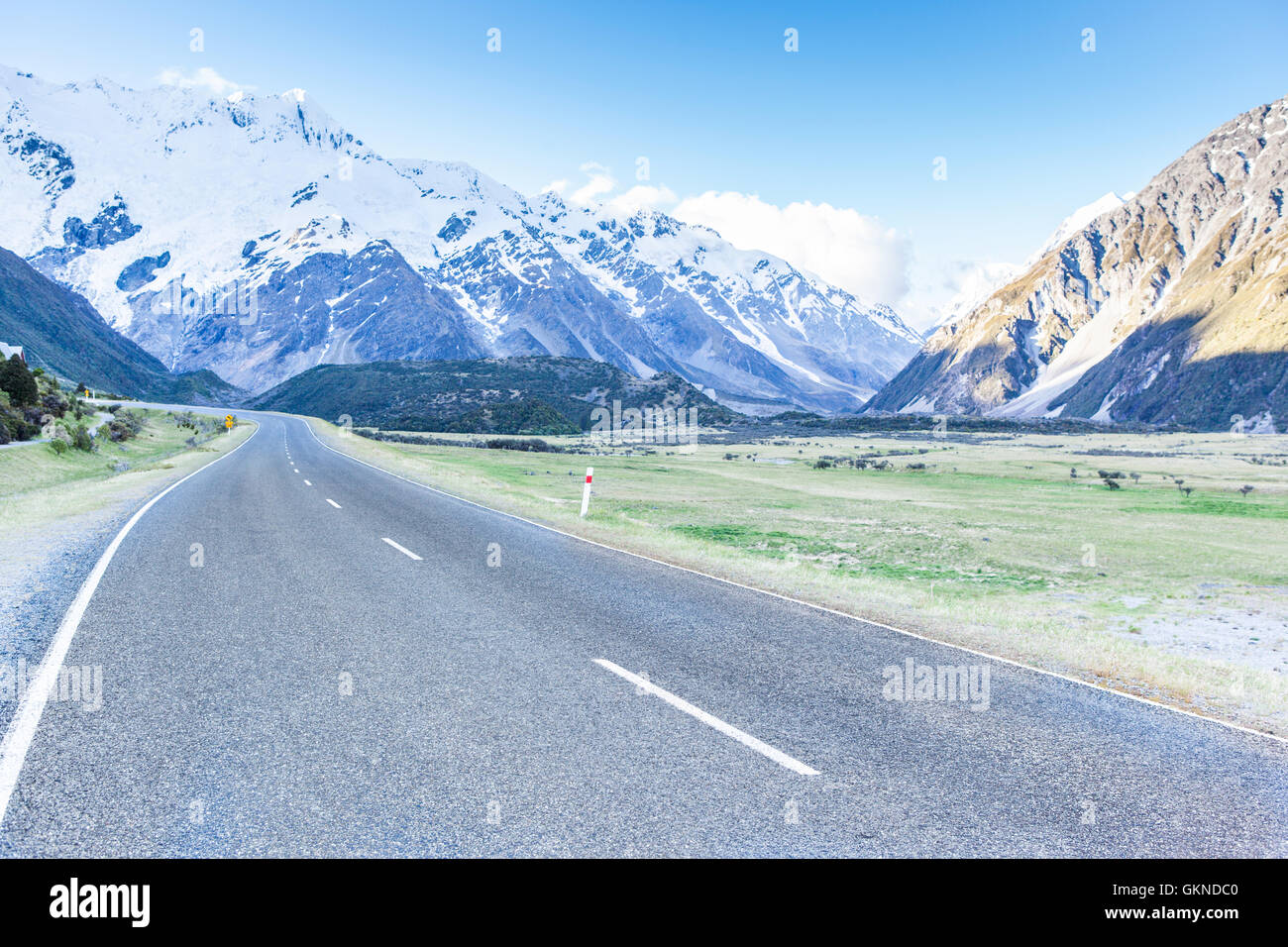 New zealand mount cook highway hi-res stock photography and images - Alamy