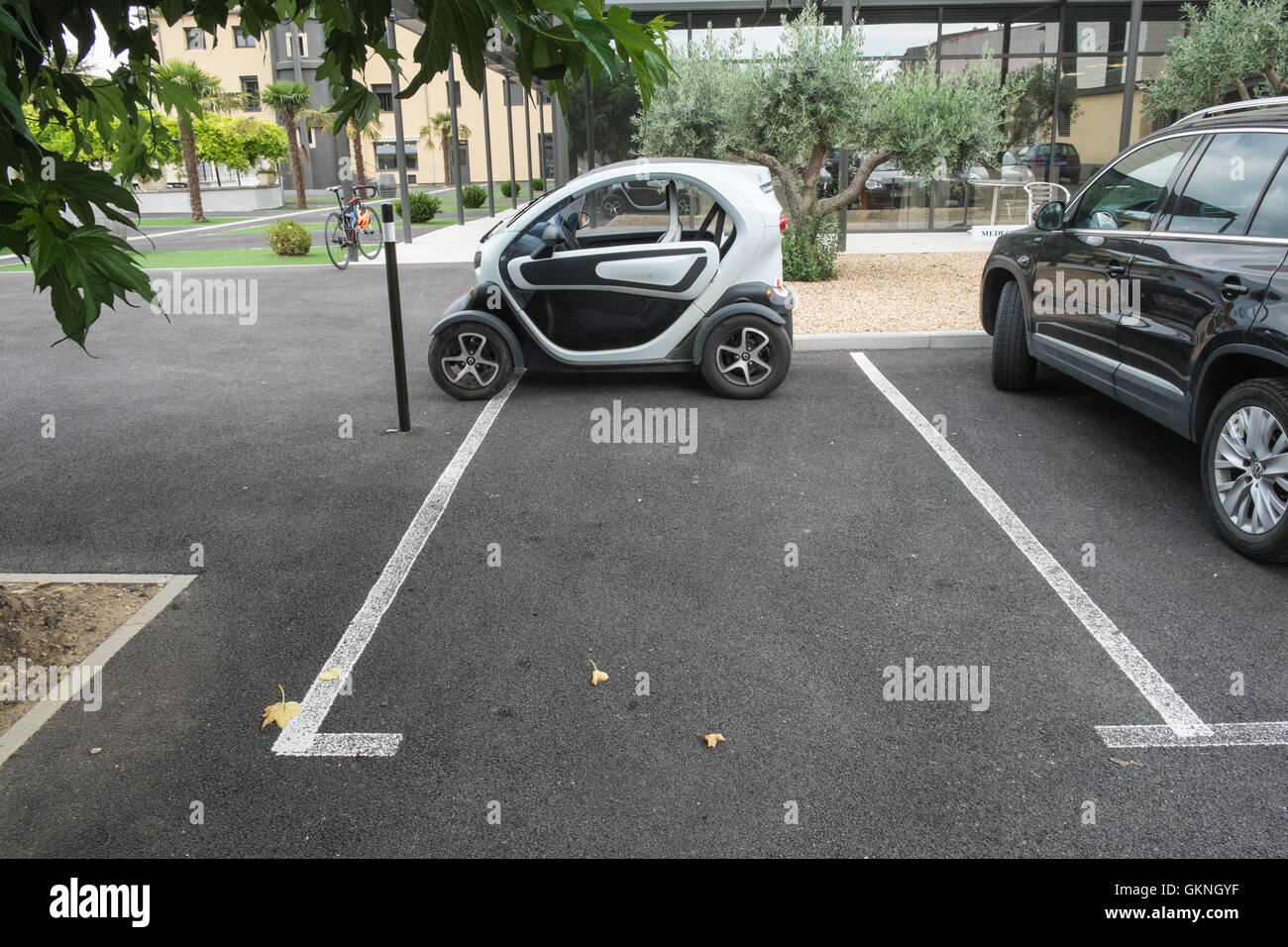 Renault twizy france hi-res stock photography and images - Alamy