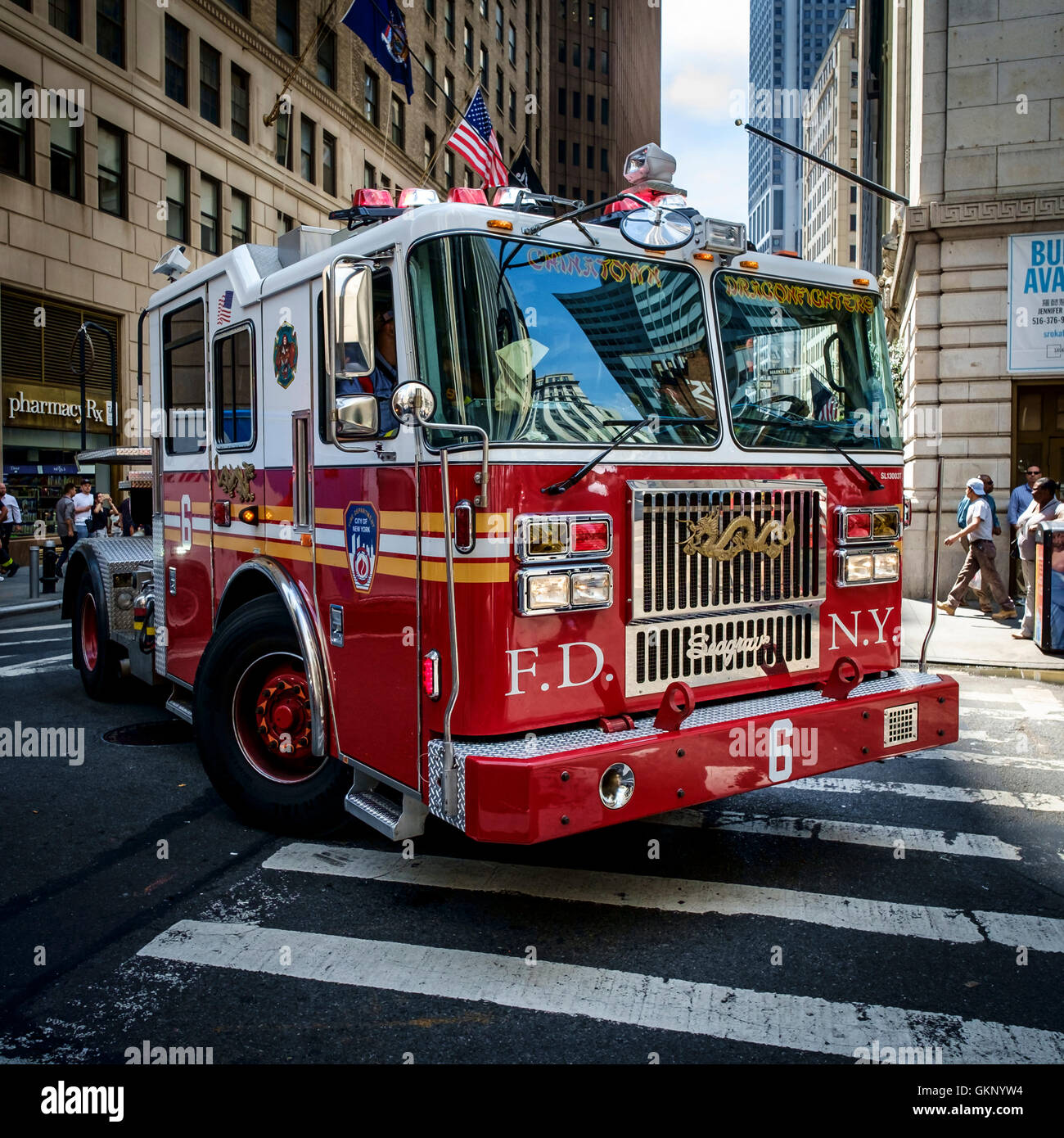 FDNY Ladder 6 from Chinatown turns a sharp corner in the Financial ...