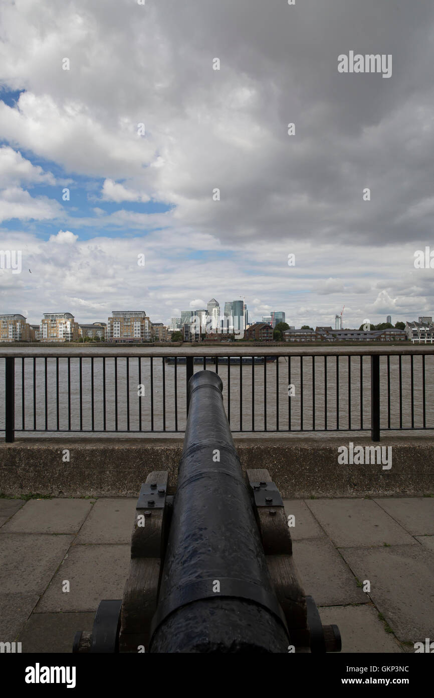 England london greenwich carousel hi-res stock photography and images ...