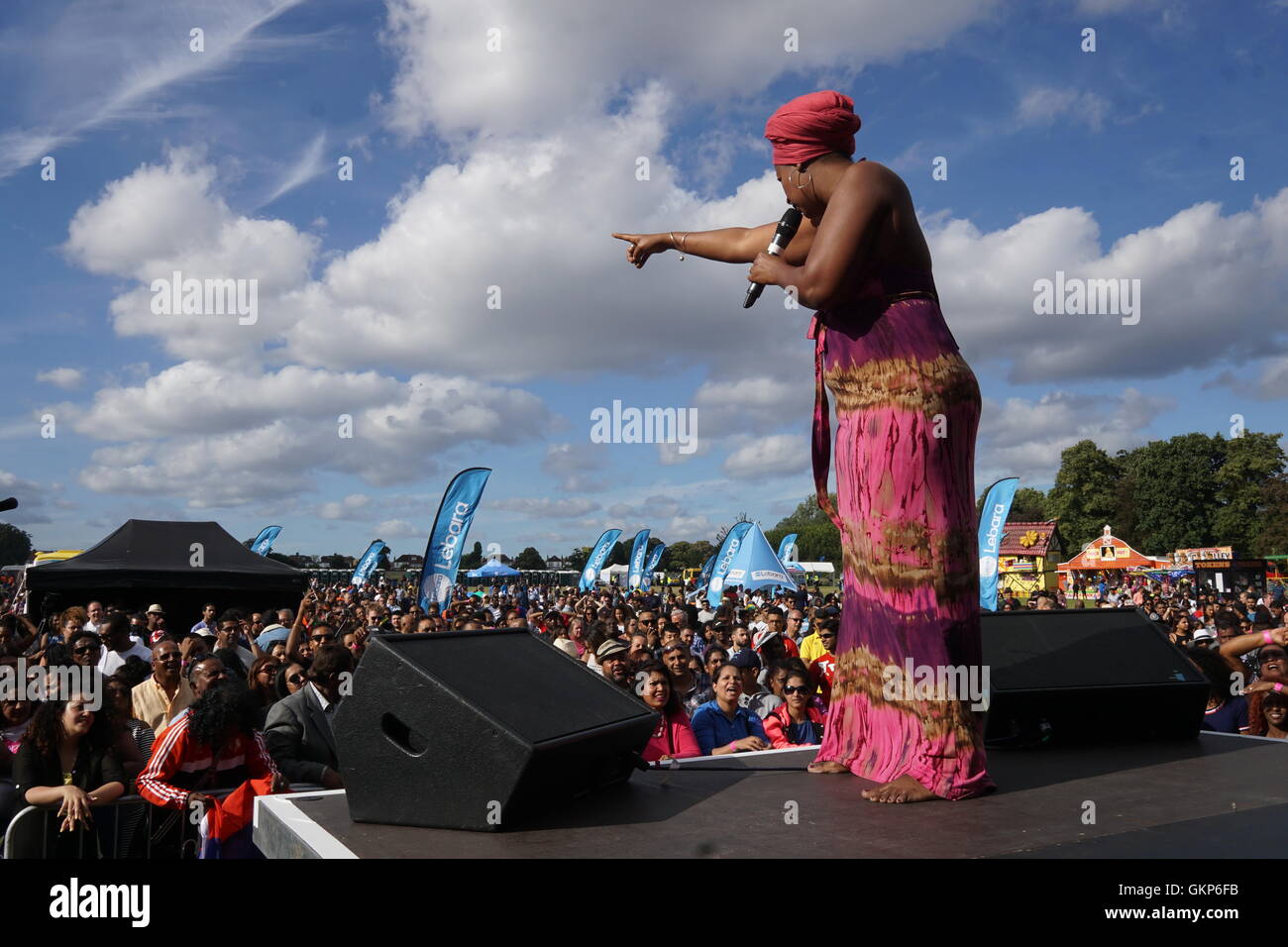 London, UK. 21st Aug, 2016. Linzy Bacbotte prefroms live at the ...