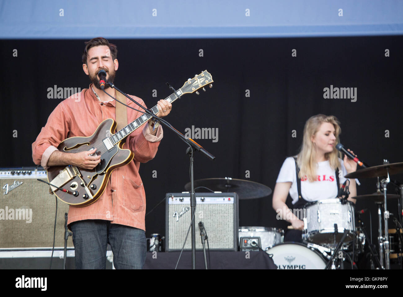 SLOW CLUB, FINAL TOUR, 2016: Singer and drummer/guitarist Rebecca Lucy ...