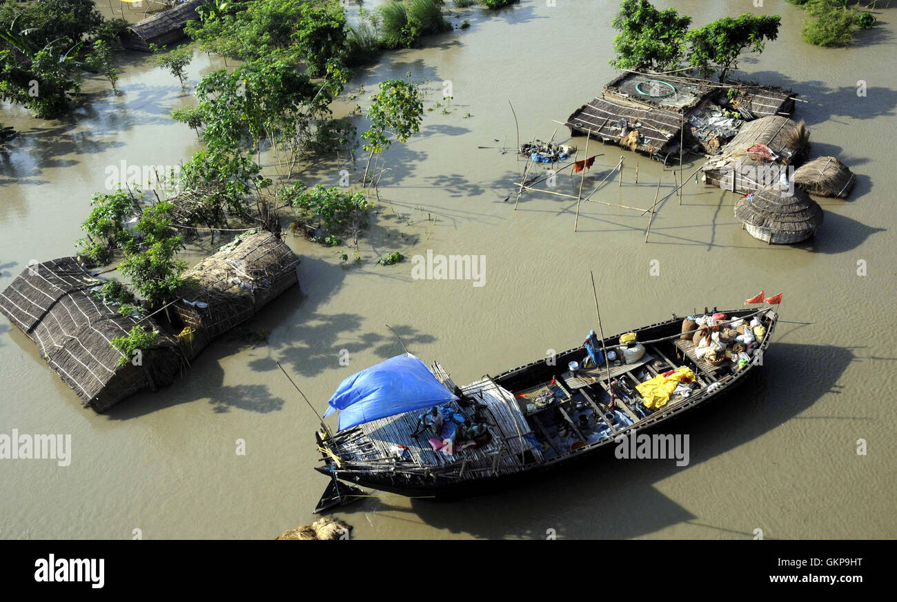 Patna. 21st Aug, 2016. Photo taken on Aug. 21, 2016 shows an aerial ...