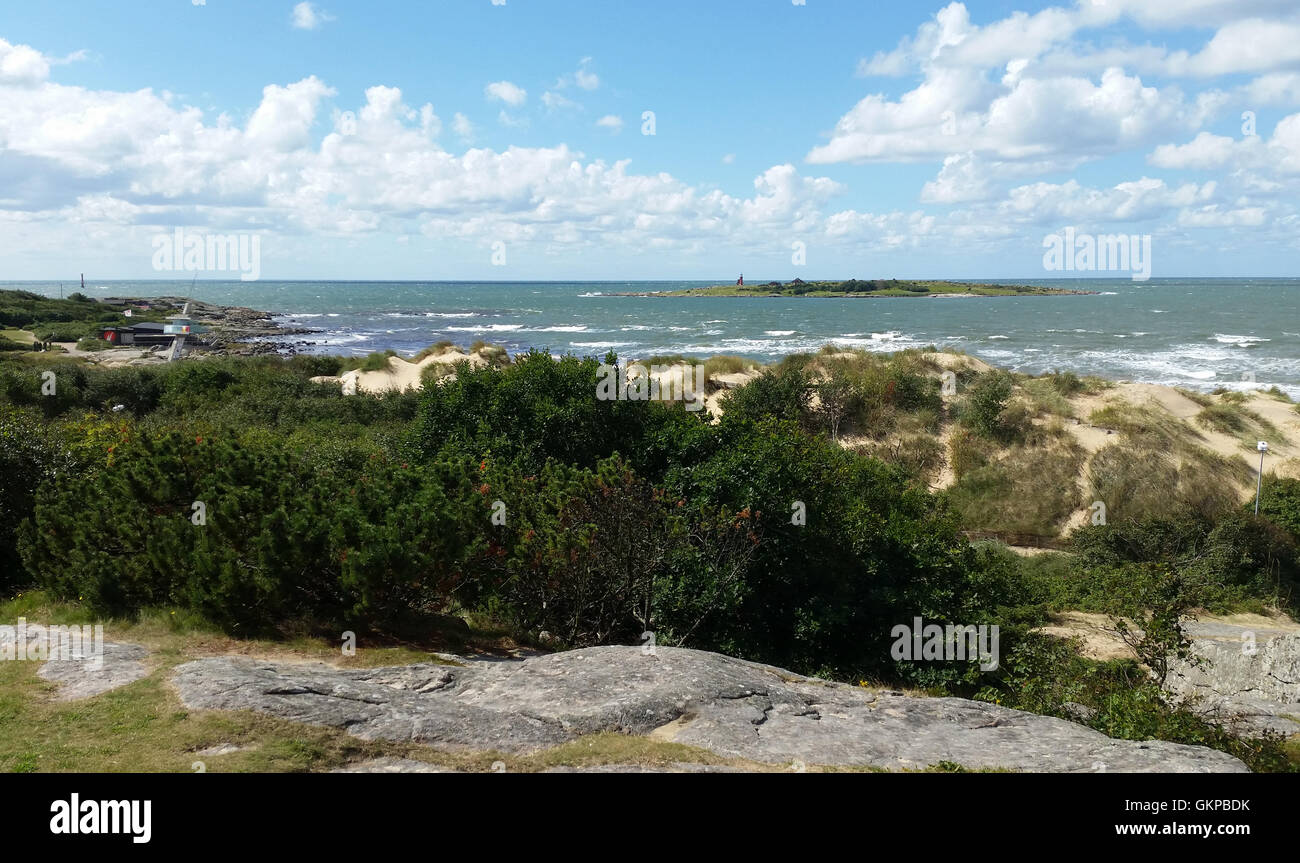Halmstad, Sweden. 11th Aug, 2016. A view of the Tylösand beach in ...