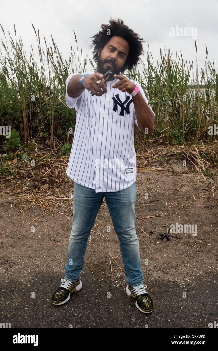Jillionaire hi-res stock photography and images - Alamy