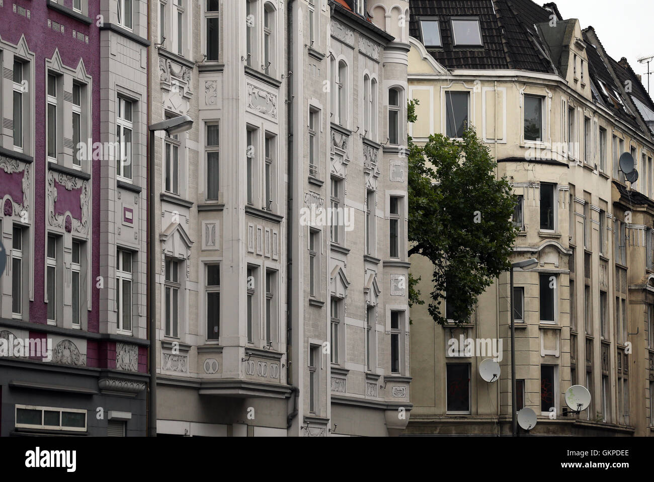Dortmund, Germany. 22nd Aug, 2016. Residential buildings in Dortmund ...