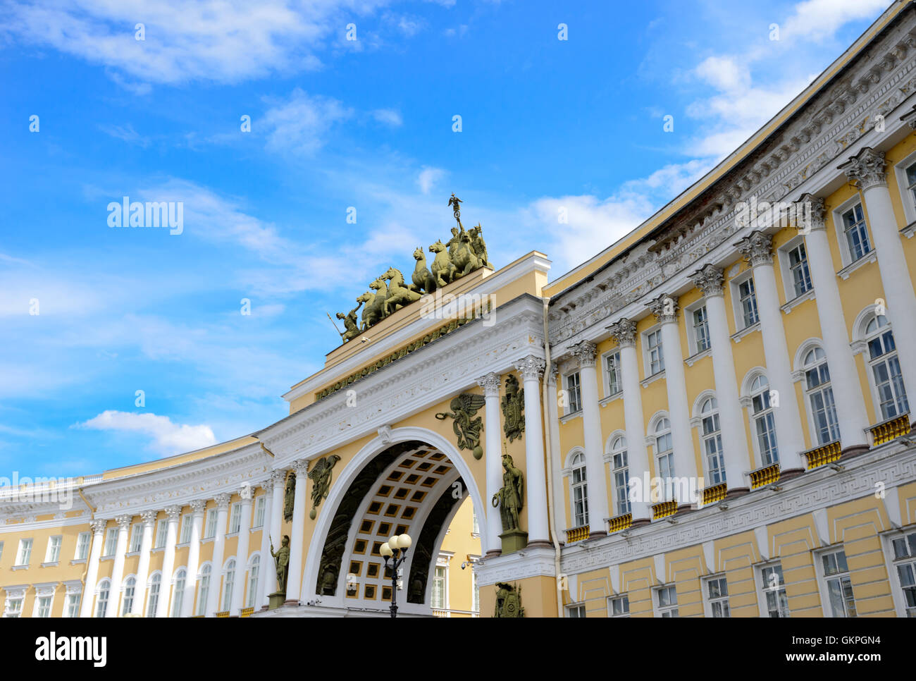 The general staff building arch hi-res stock photography and images - Alamy