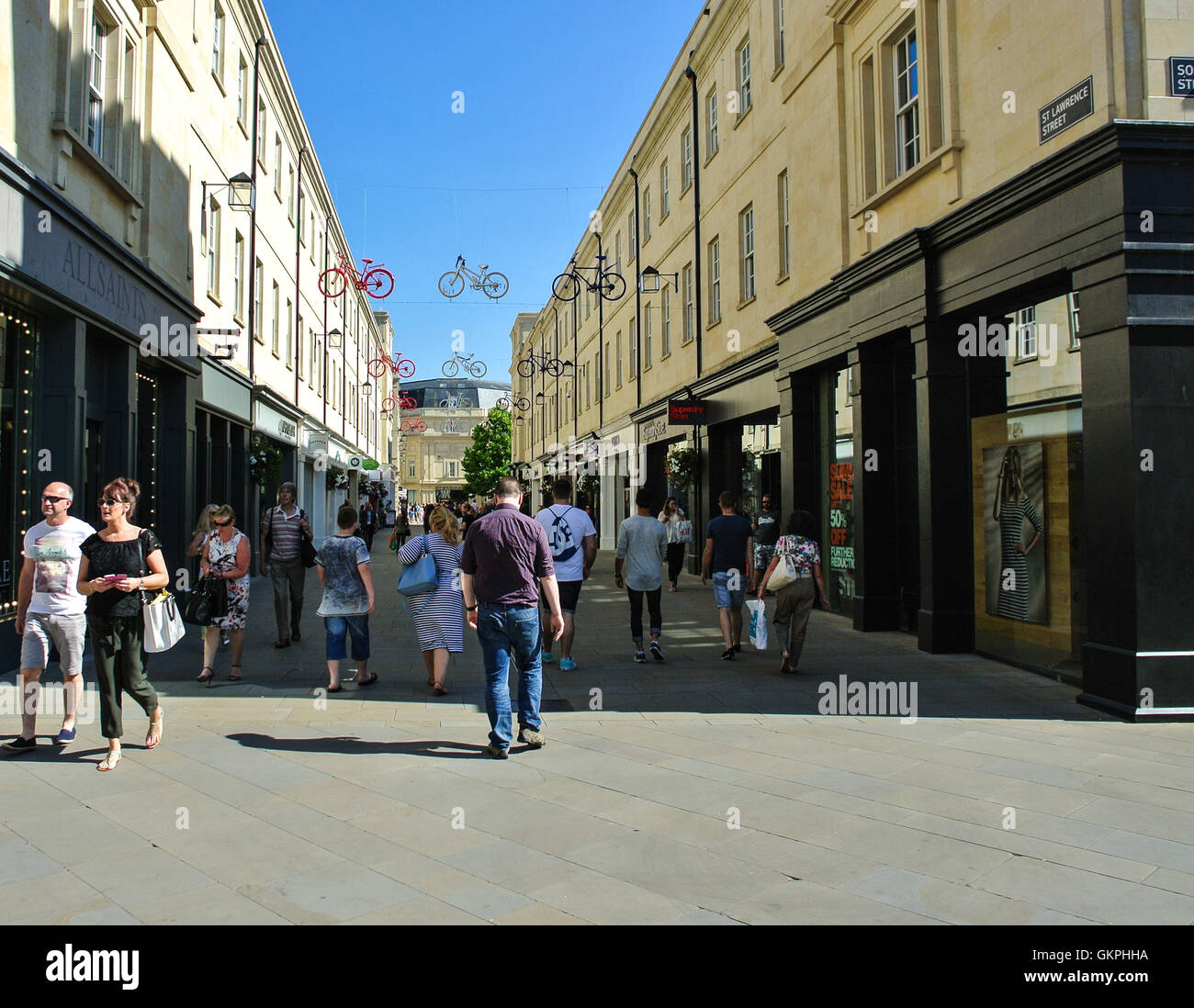 Bath shopping centre view with shoppers shopping Stock Photo - Alamy