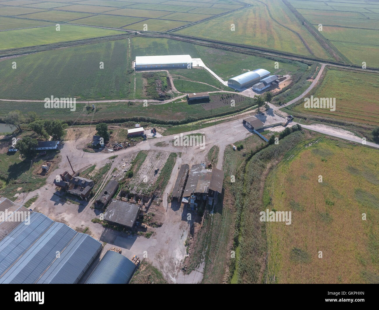 Top view hangars hangar galvanized hi-res stock photography and images ...