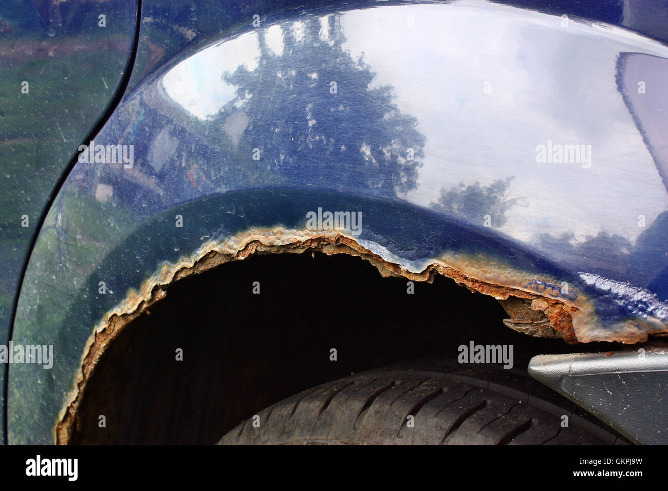 Heavily corroded steel hi-res stock photography and images - Alamy