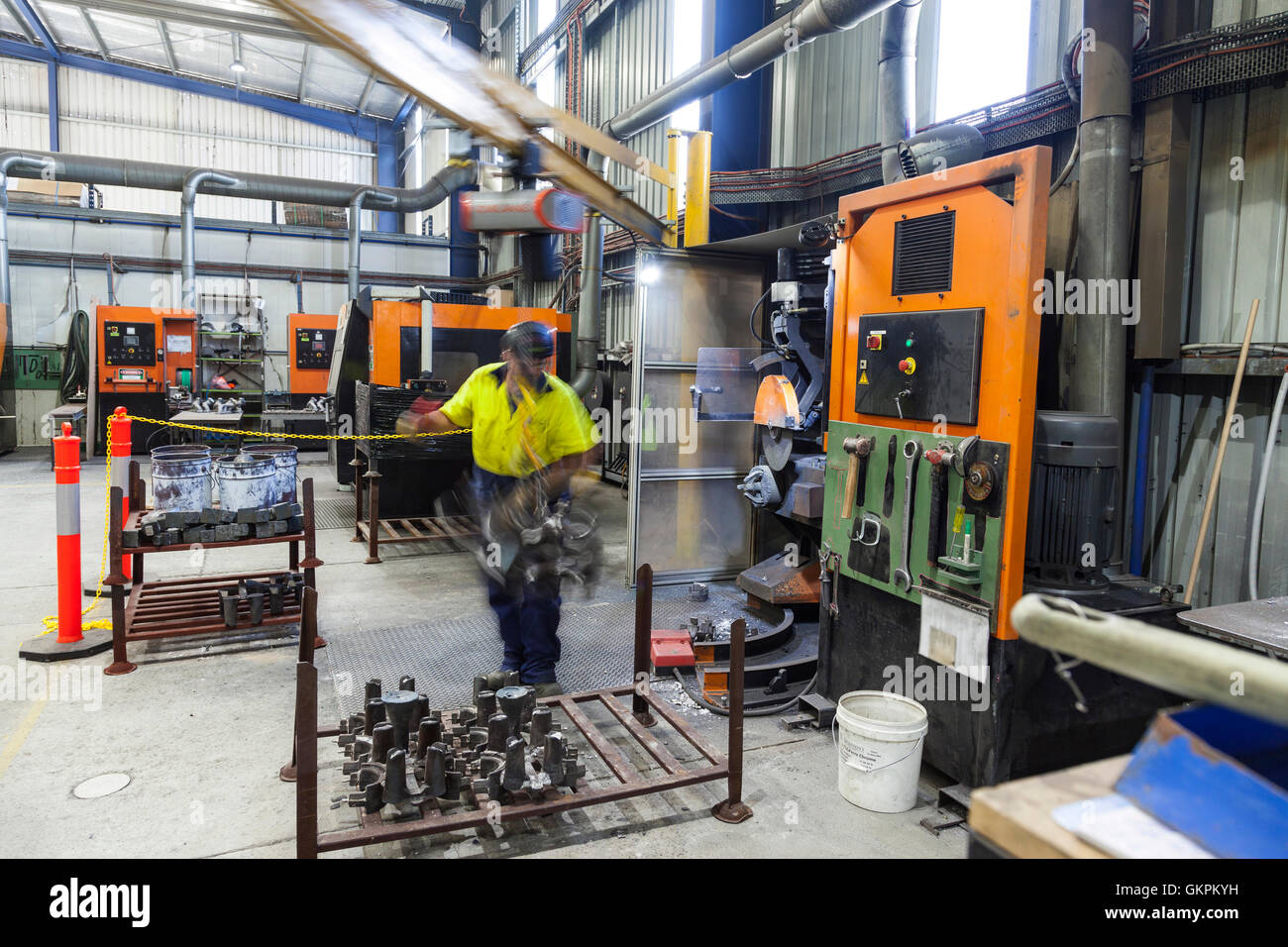 Cast metal components hi-res stock photography and images - Alamy