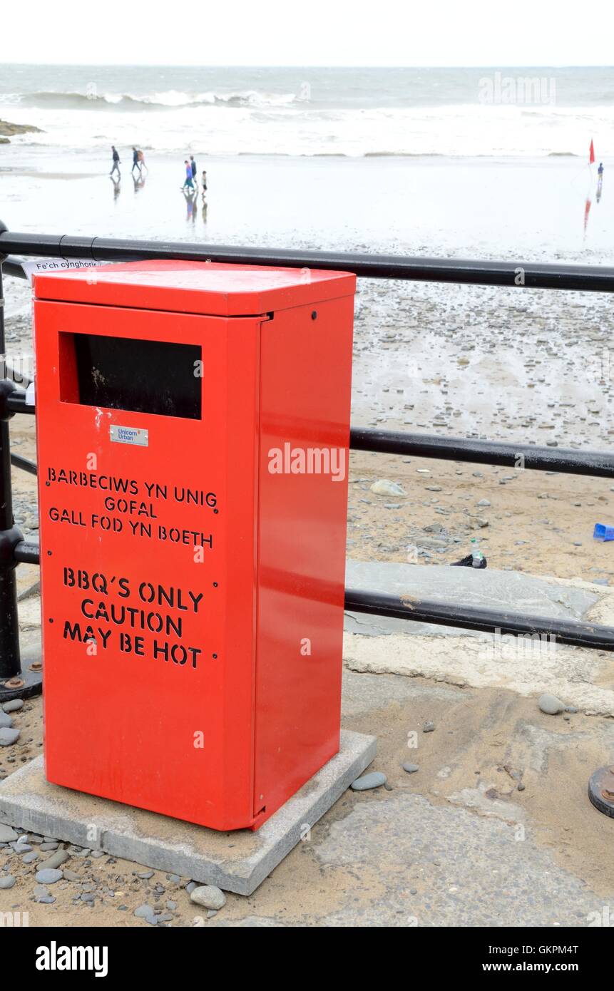 Safety bin hi-res stock photography and images - Alamy