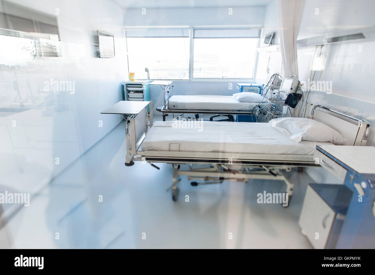 Hospitalroom hi-res stock photography and images - Alamy