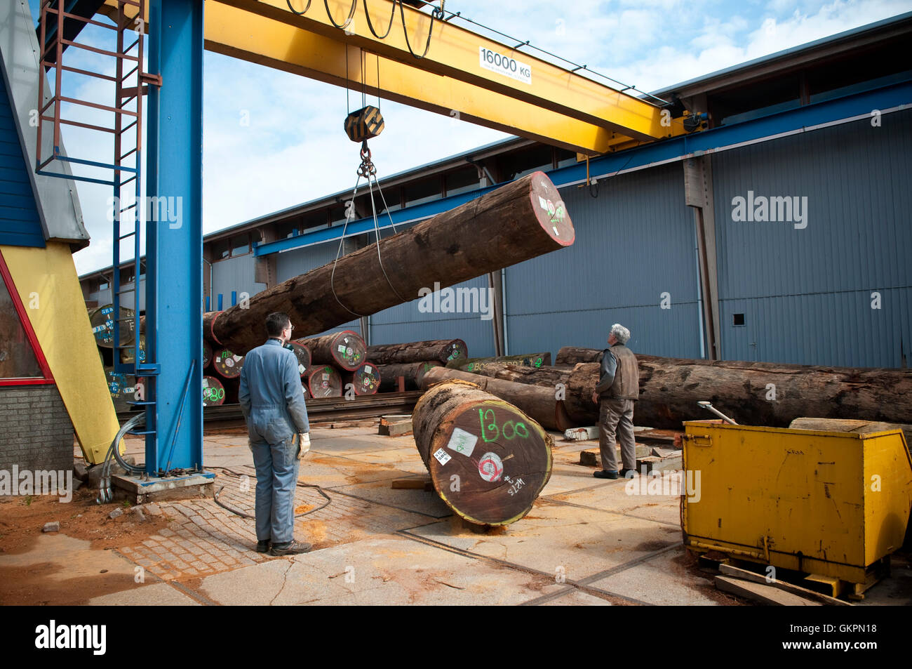 Hauled construction material hi-res stock photography and images - Alamy