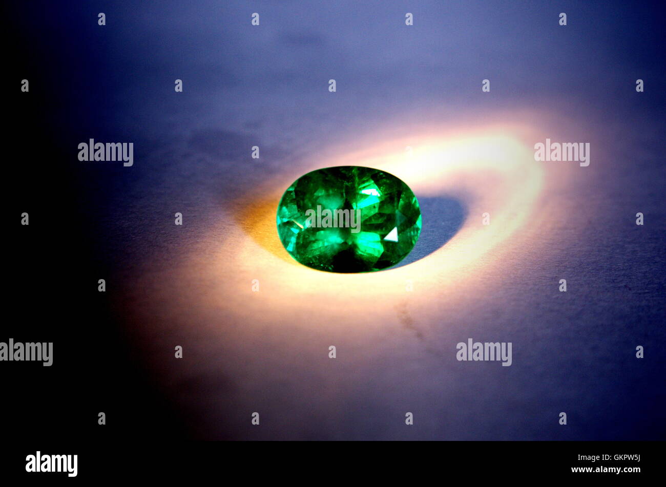 Emerald green cloud hi-res stock photography and images - Alamy