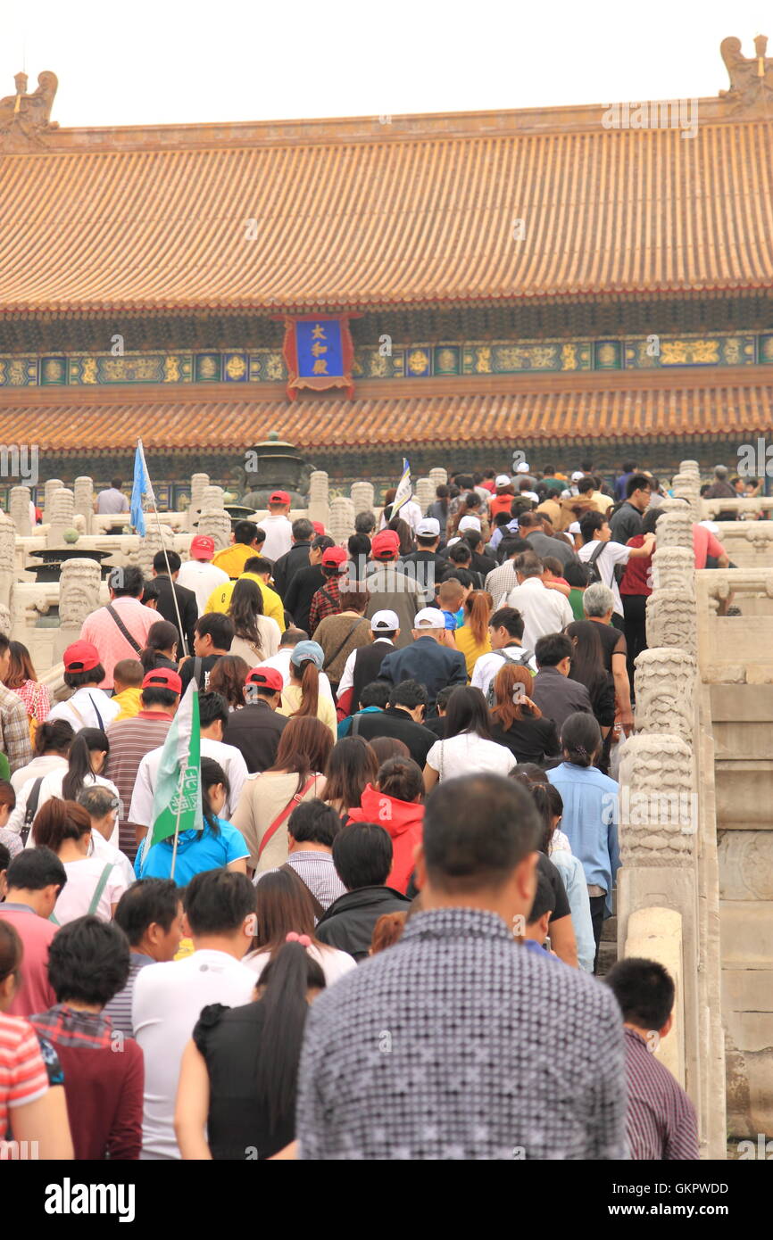 Tourists sightsee in Forbidden City in Beijing China Stock Photo - Alamy