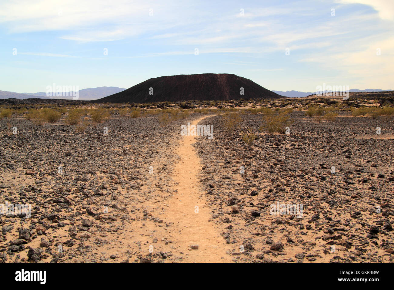 Amboy crater volcano desert hi-res stock photography and images - Alamy