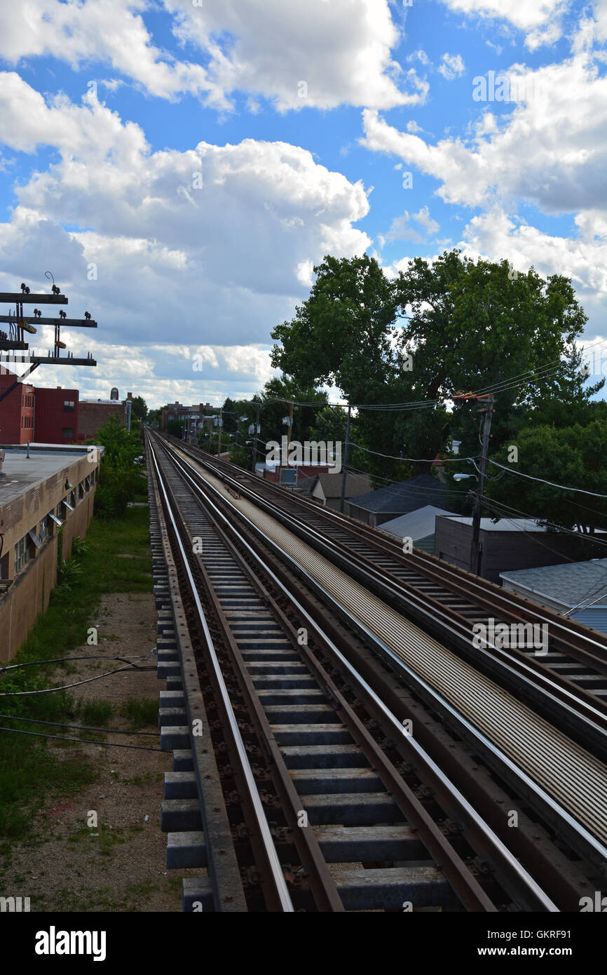 The elevated train tracks of the CTA Brown line head south from the ...
