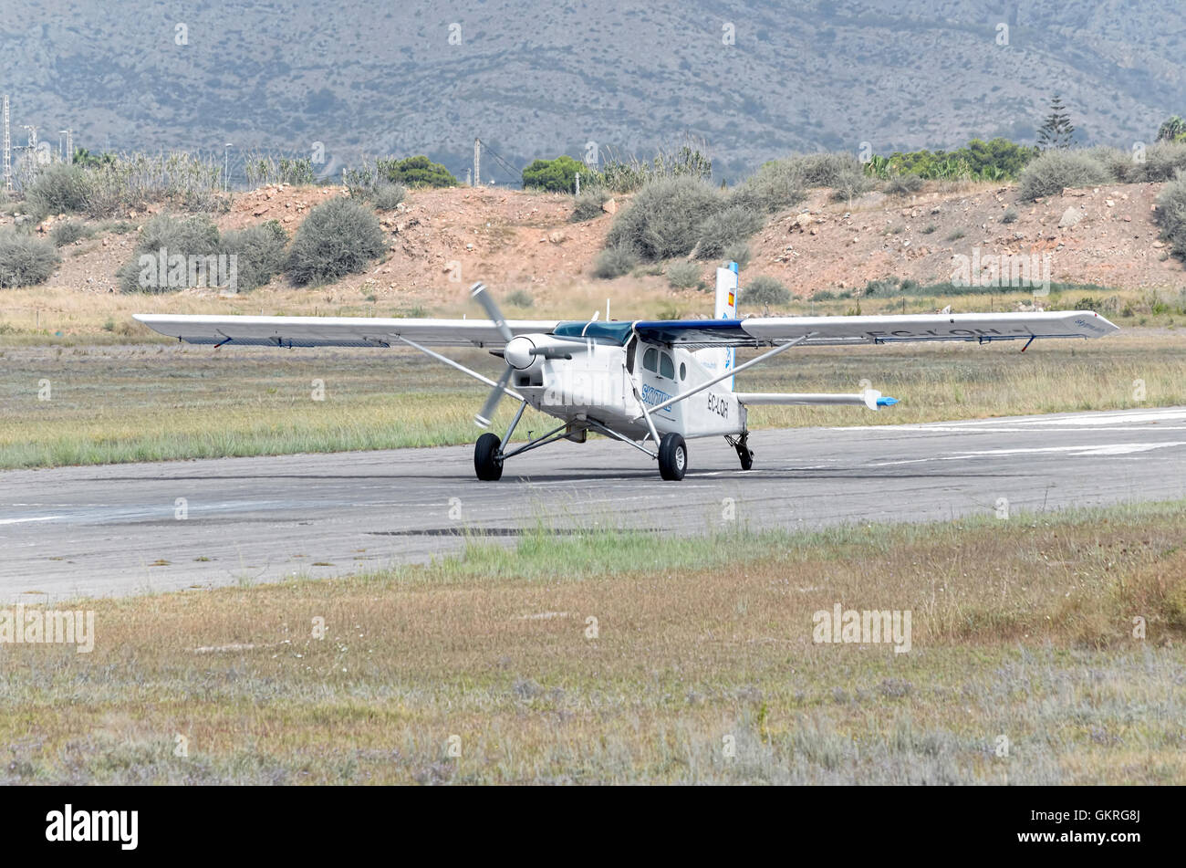 Pilatus pc 6 turbo porter hi-res stock photography and images - Alamy