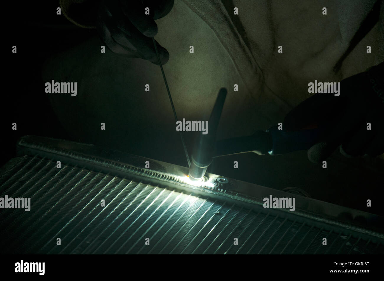 Thai people use electricity welding for fix and solder radiator of car ...