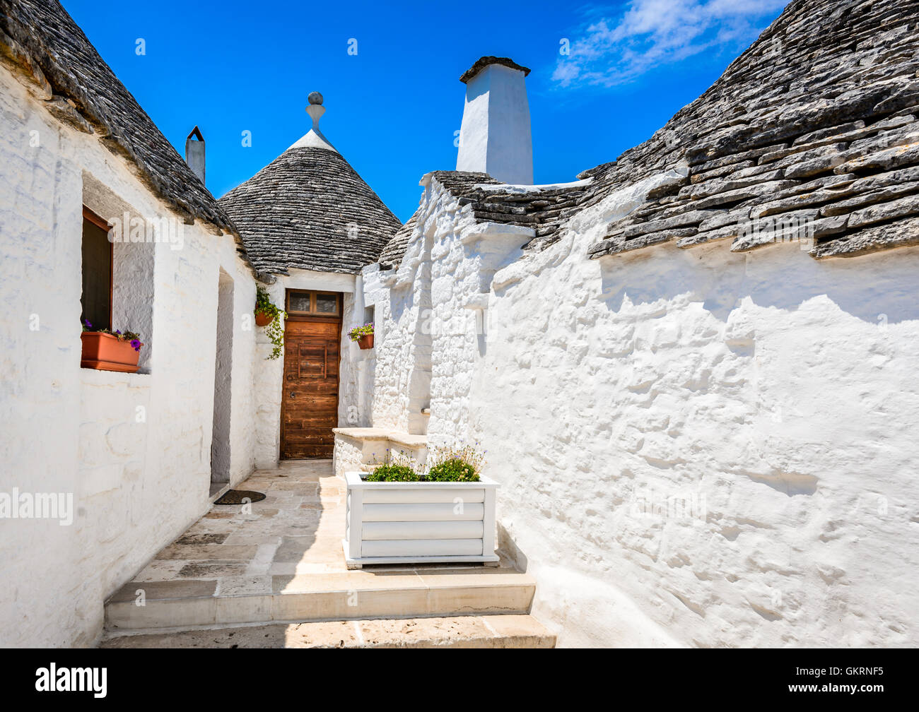 Alberobello trullo hi-res stock photography and images - Alamy