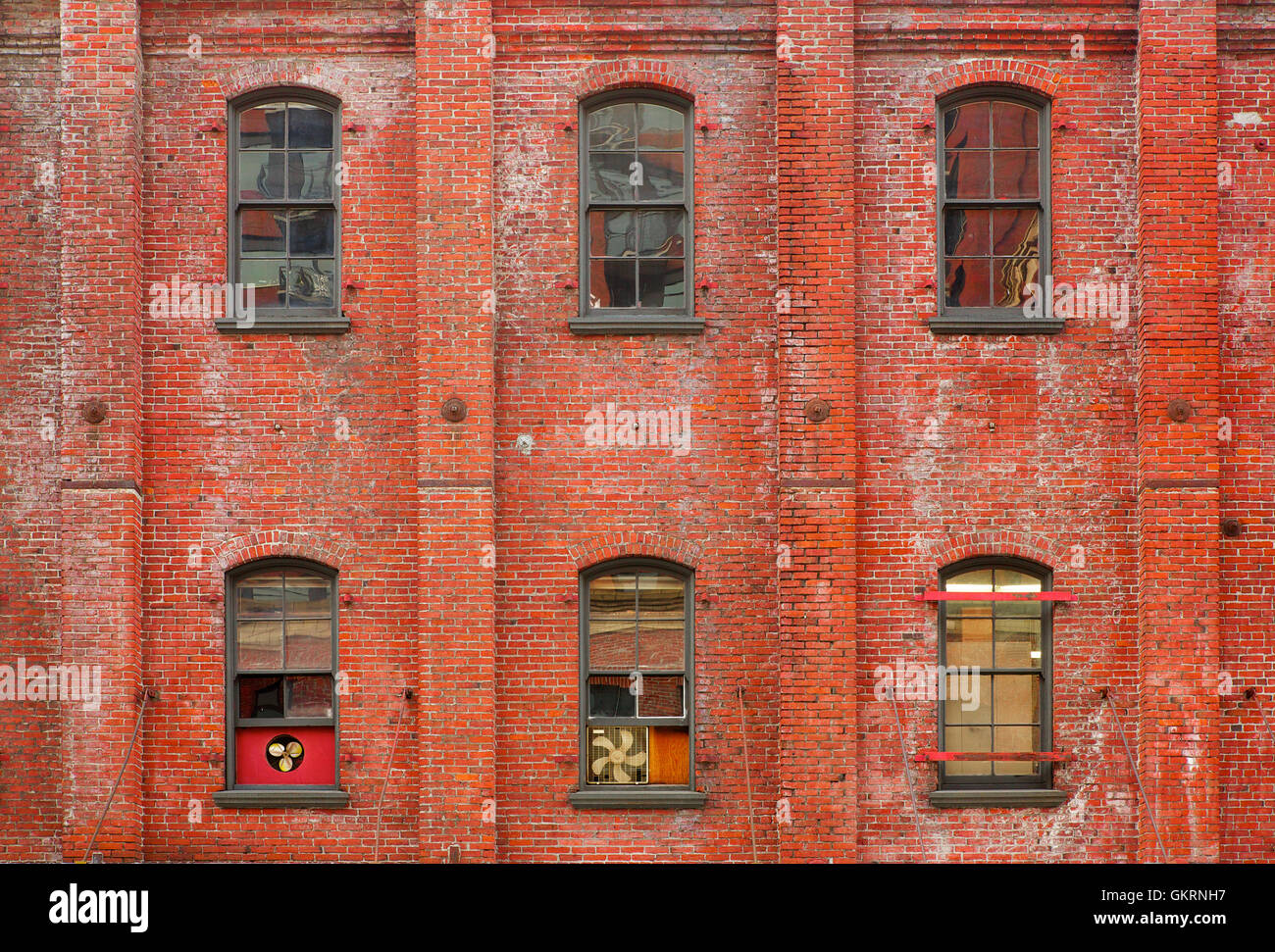 Three columns of windows Stock Photo - Alamy
