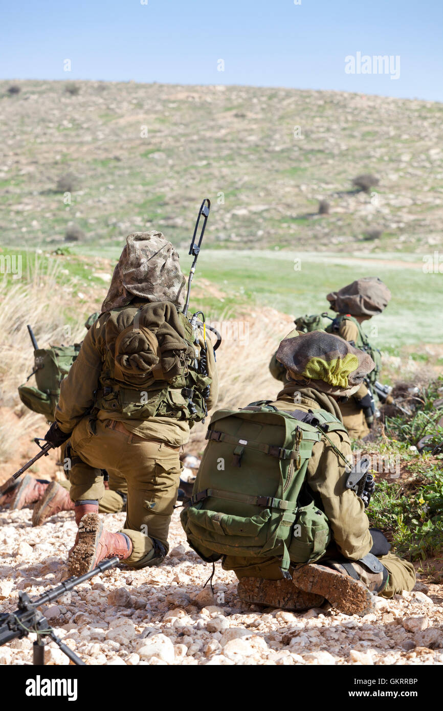 Israel army uniform hi-res stock photography and images - Alamy