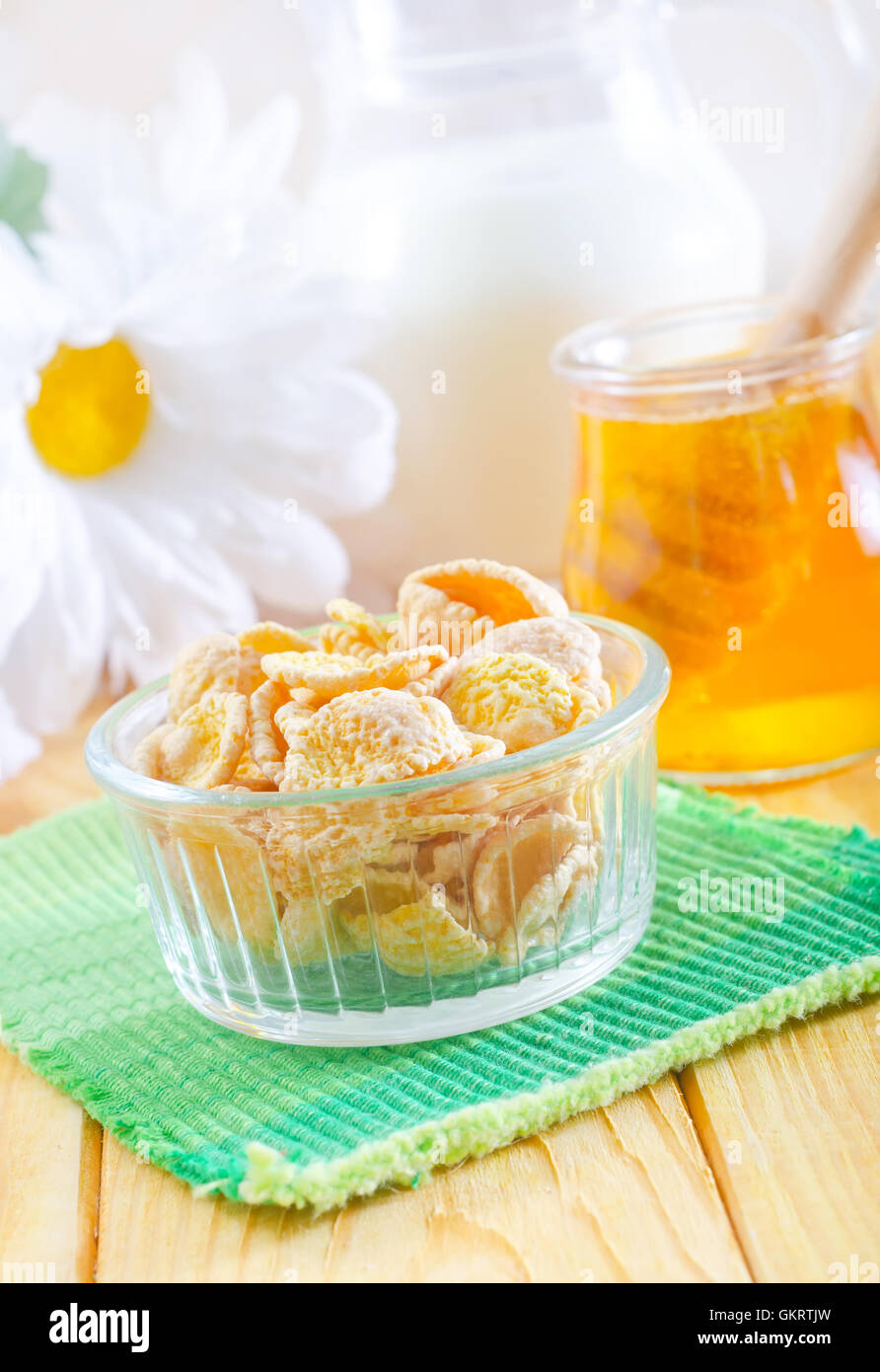 Corn pitcher hi-res stock photography and images - Alamy